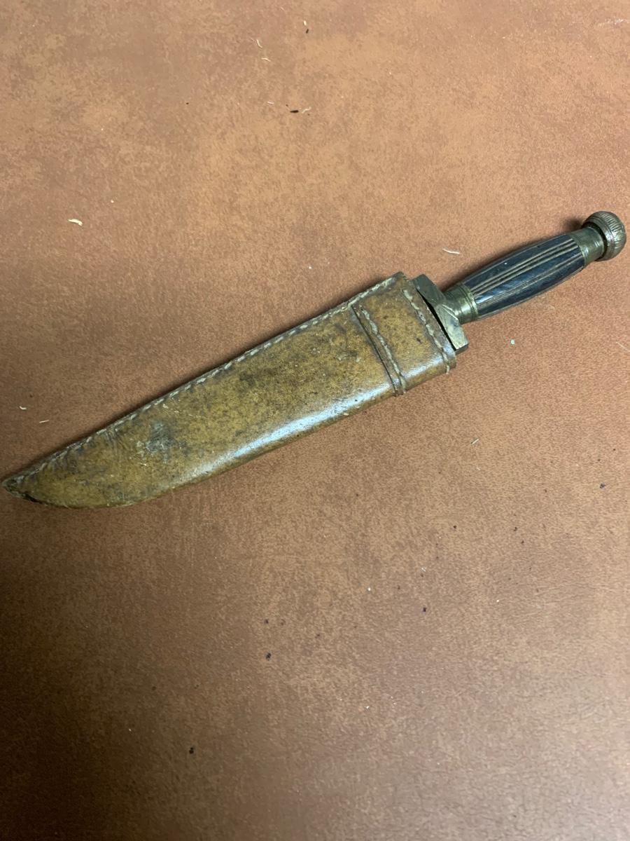 ANTIQUE JAMBAYA KNIFE | EstateSales.org