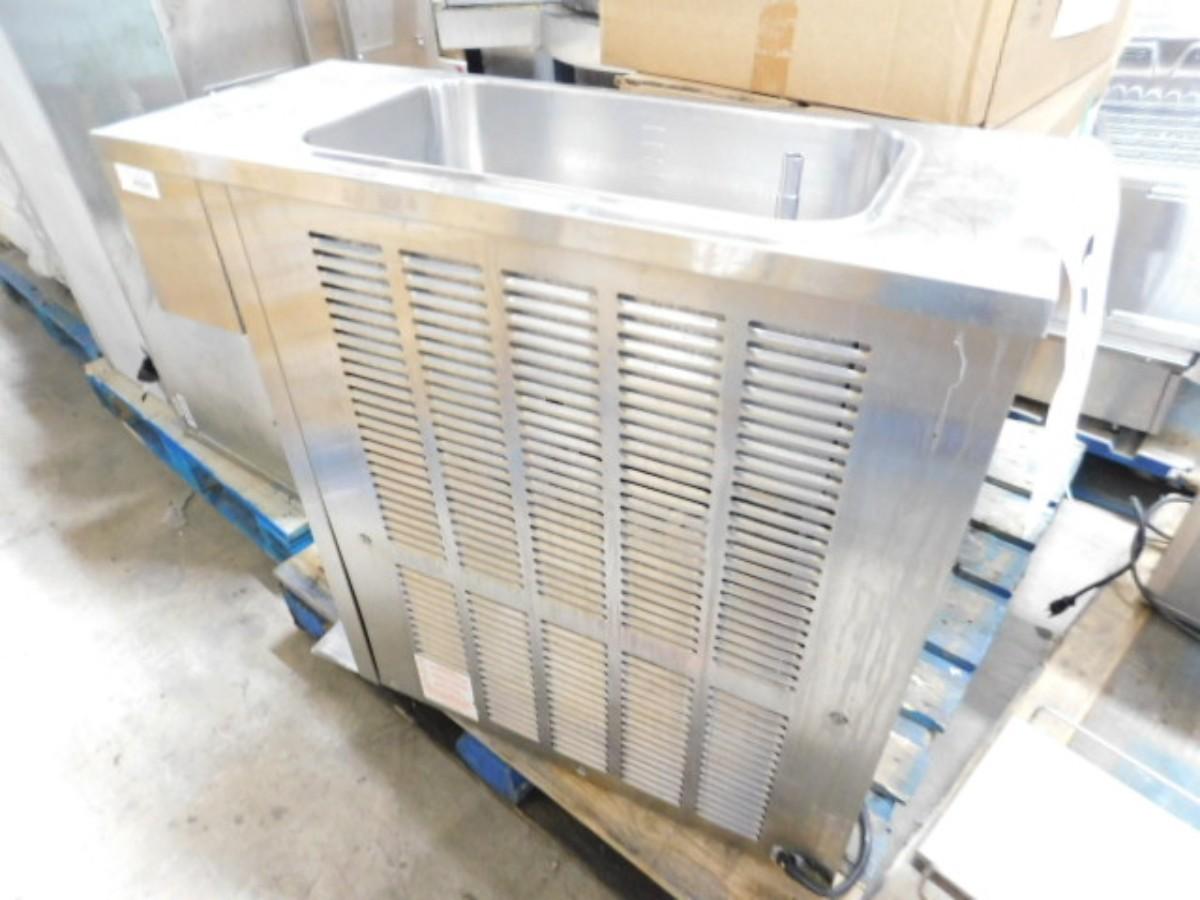 Taylor Single Drop Frozen Beverage Machine Model # 428-12 | EstateSales.org