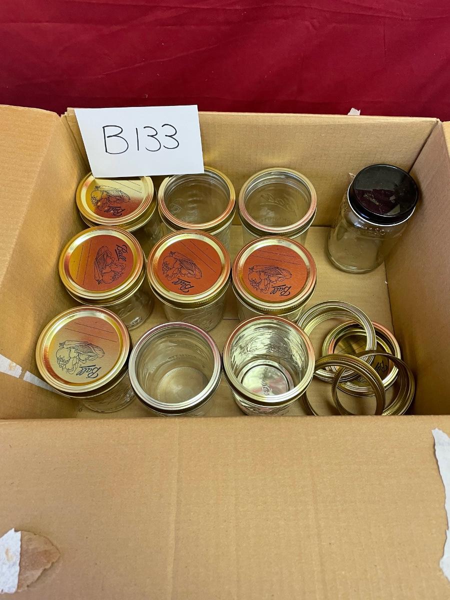 9 pt jars and one bonus jar | EstateSales.org