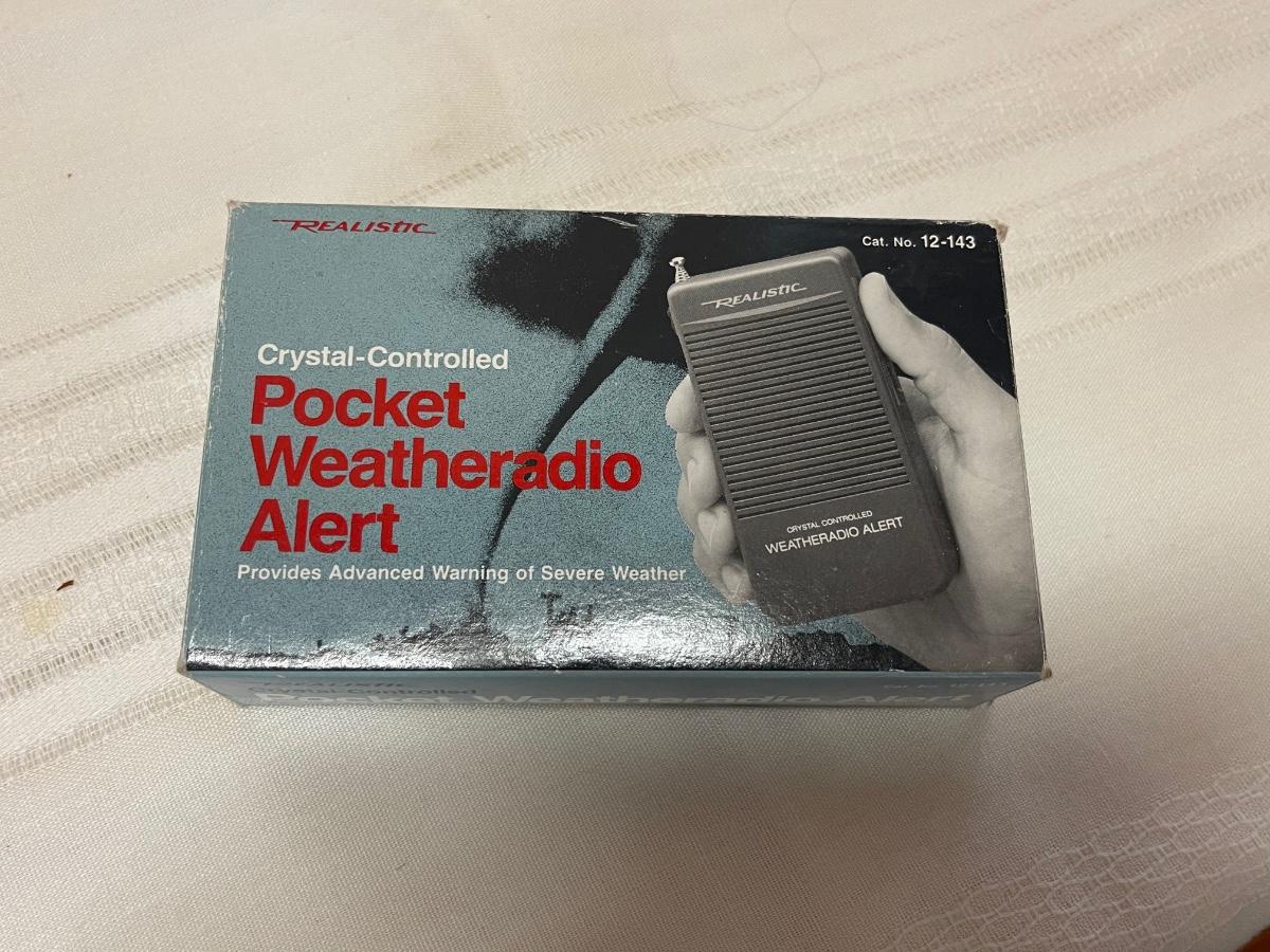 Realistic Crystal Controlled Pocket Weather Radio Alert | EstateSales.org
