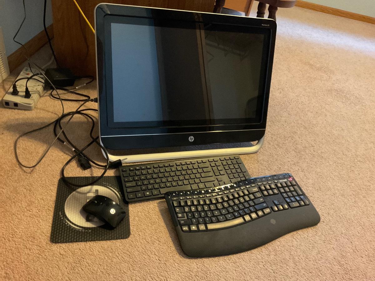 HP Pavillion 23 | EstateSales.org