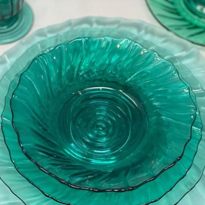 Ultramarine Jeannette Swirl Depression Glass Place Setting (1 ...