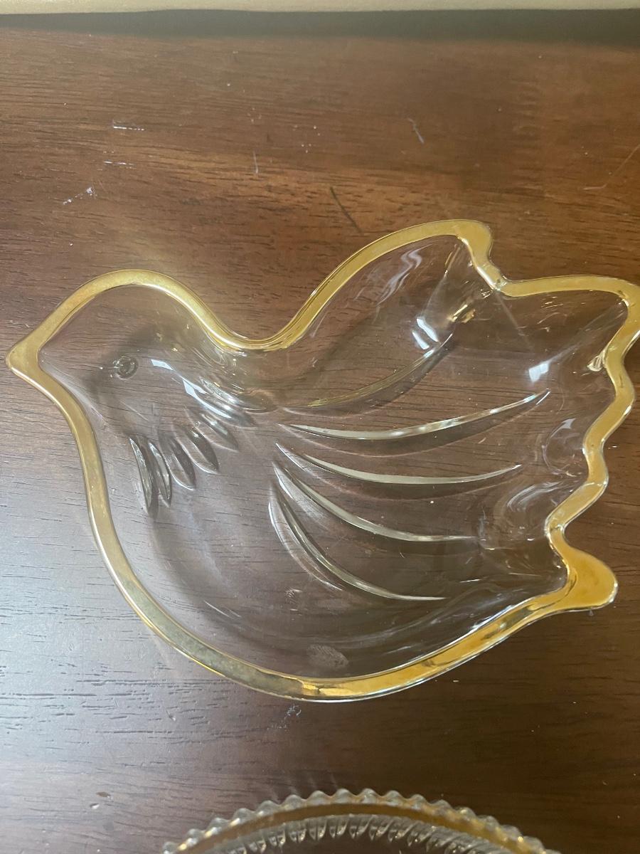 Two vintage pieces. Vtg Glass dove Dish with gold trim 61/2 x 5” Vtg ...