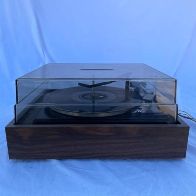 LOT 88 COLLARO TURNTABLE | EstateSales.org