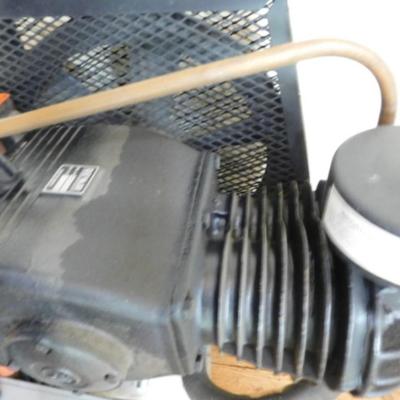 Devilbiss Industrial Air Compressor TAPV-5052 5HP with a Devair Model ...