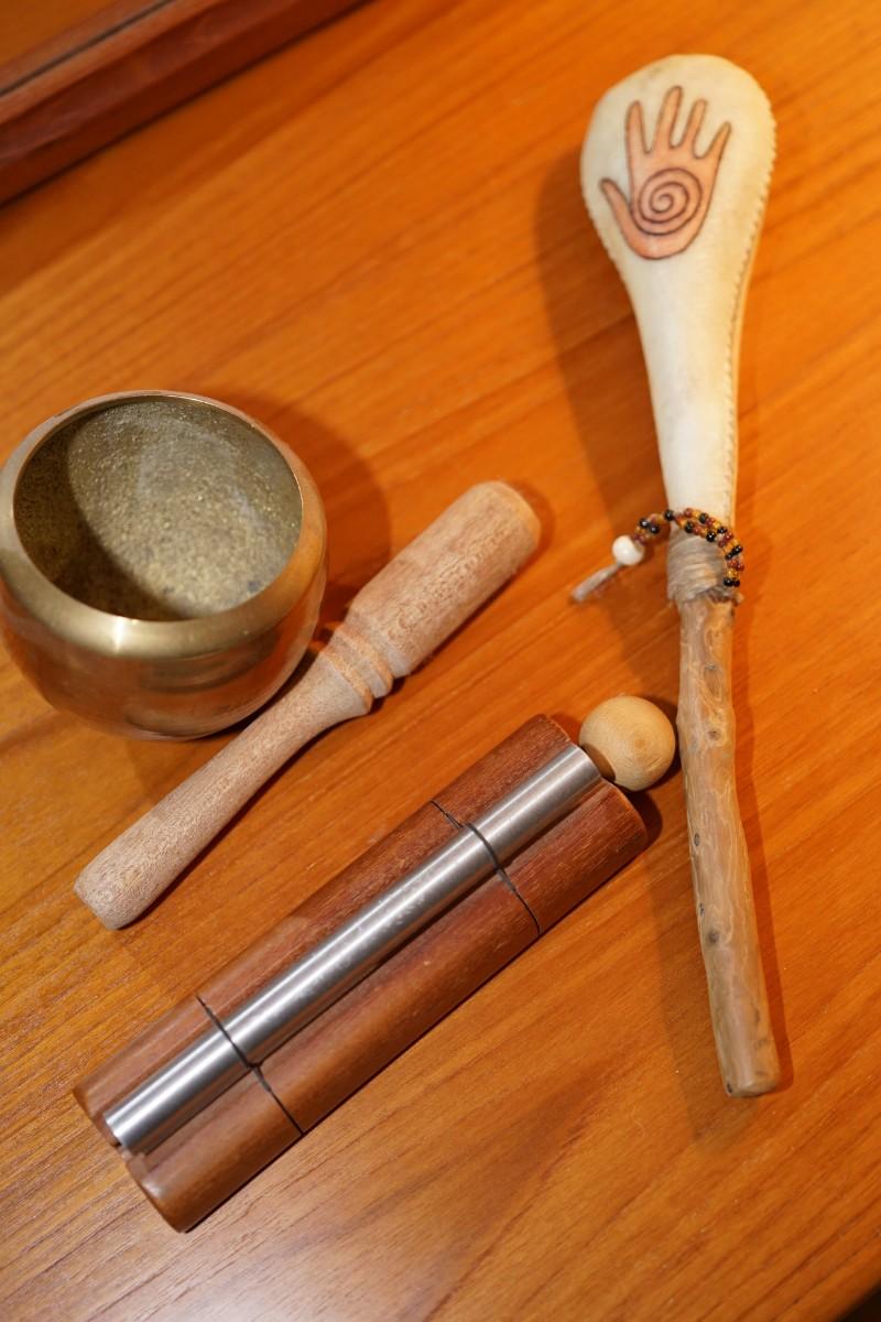 GROUPING OF SPIRITUAL INSTRUMENTS | EstateSales.org