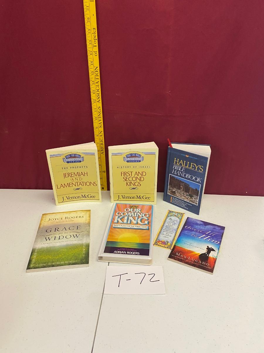 Religious Books | EstateSales.org