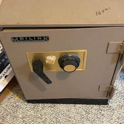 Meilink floor safe / comes with combination | EstateSales.org