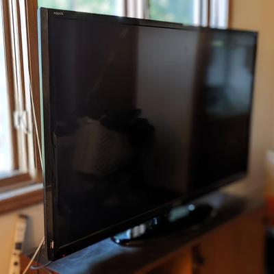 Sharp Aquos 60" Liquid Crystal TV | EstateSales.org