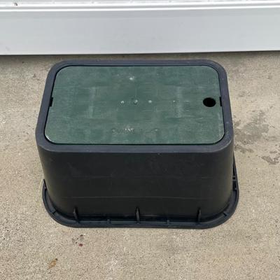10” Rectangular Valve Box | EstateSales.org