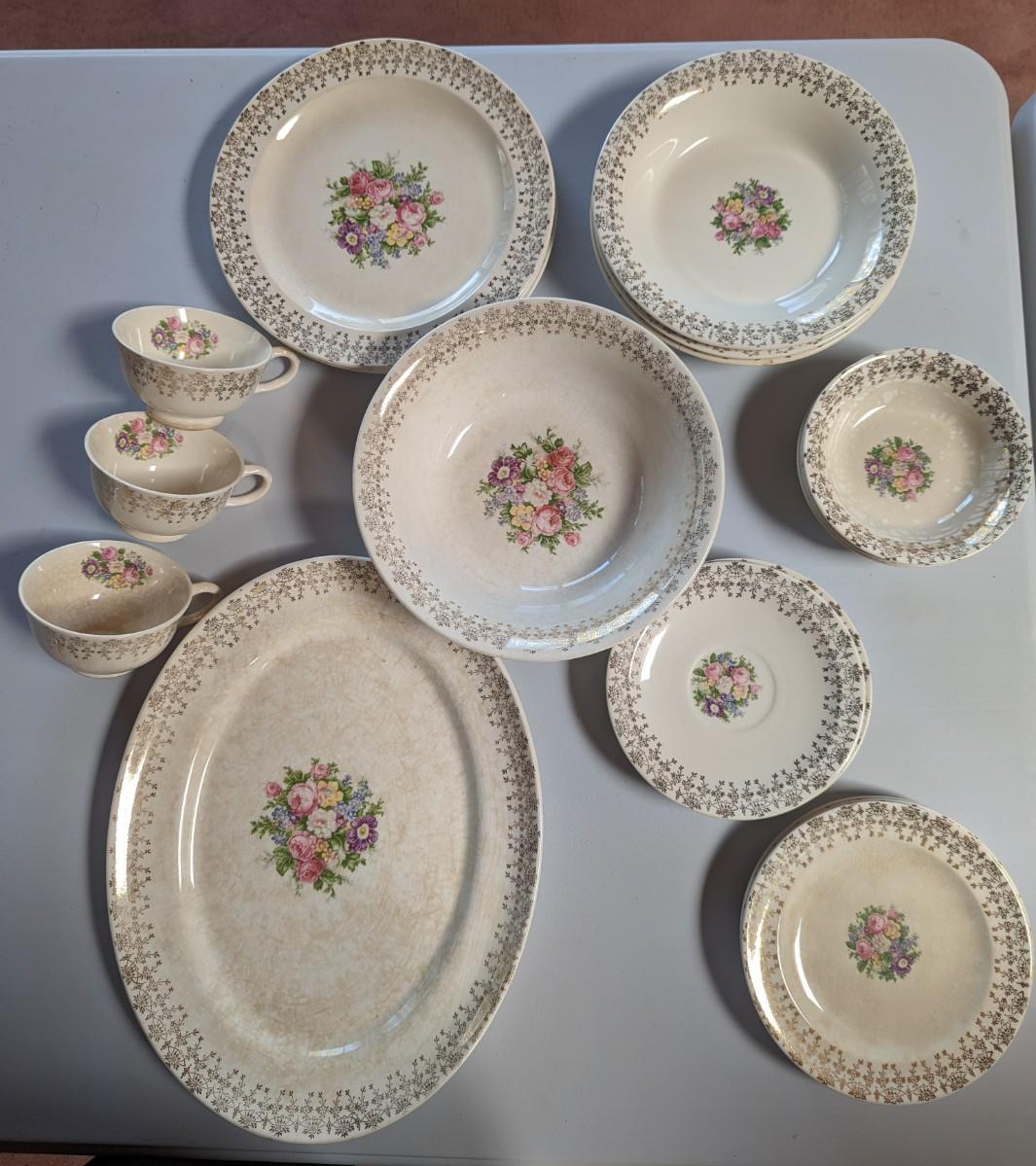 China set | EstateSales.org