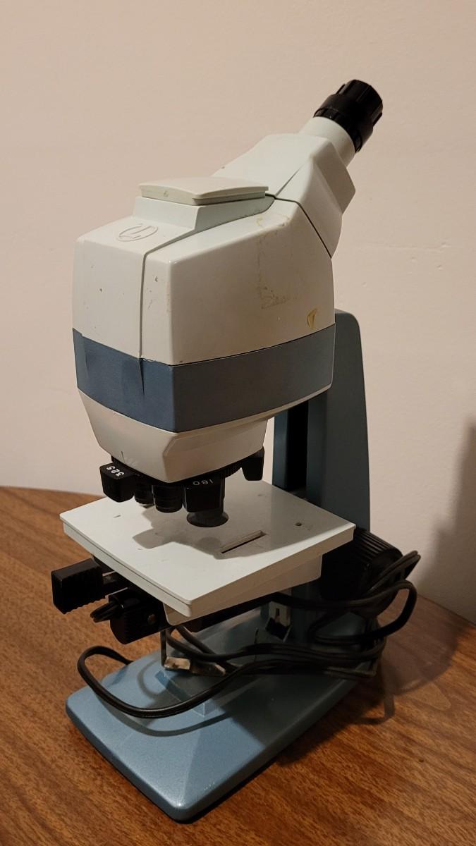 Lot 65: Vintage Lionel-Porter Microcraft Microscope Labmaster Lab ...