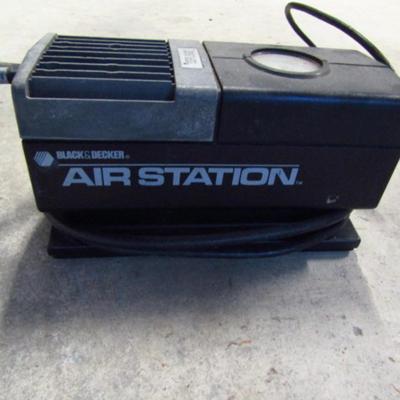 Black & Decker Air Station Air Pump- Powers on and Seems to Work ...