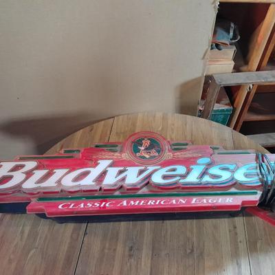 LOT 117 LARGE ELECTRIC LIGHTED BUDWEISER SIGN BY GAGE MARKETING ...