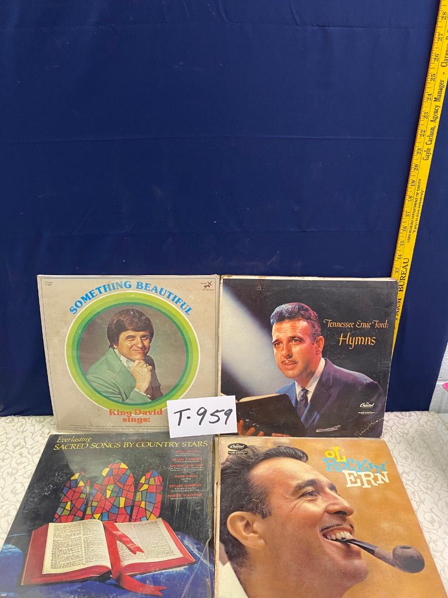 Erin Ford | EstateSales.org