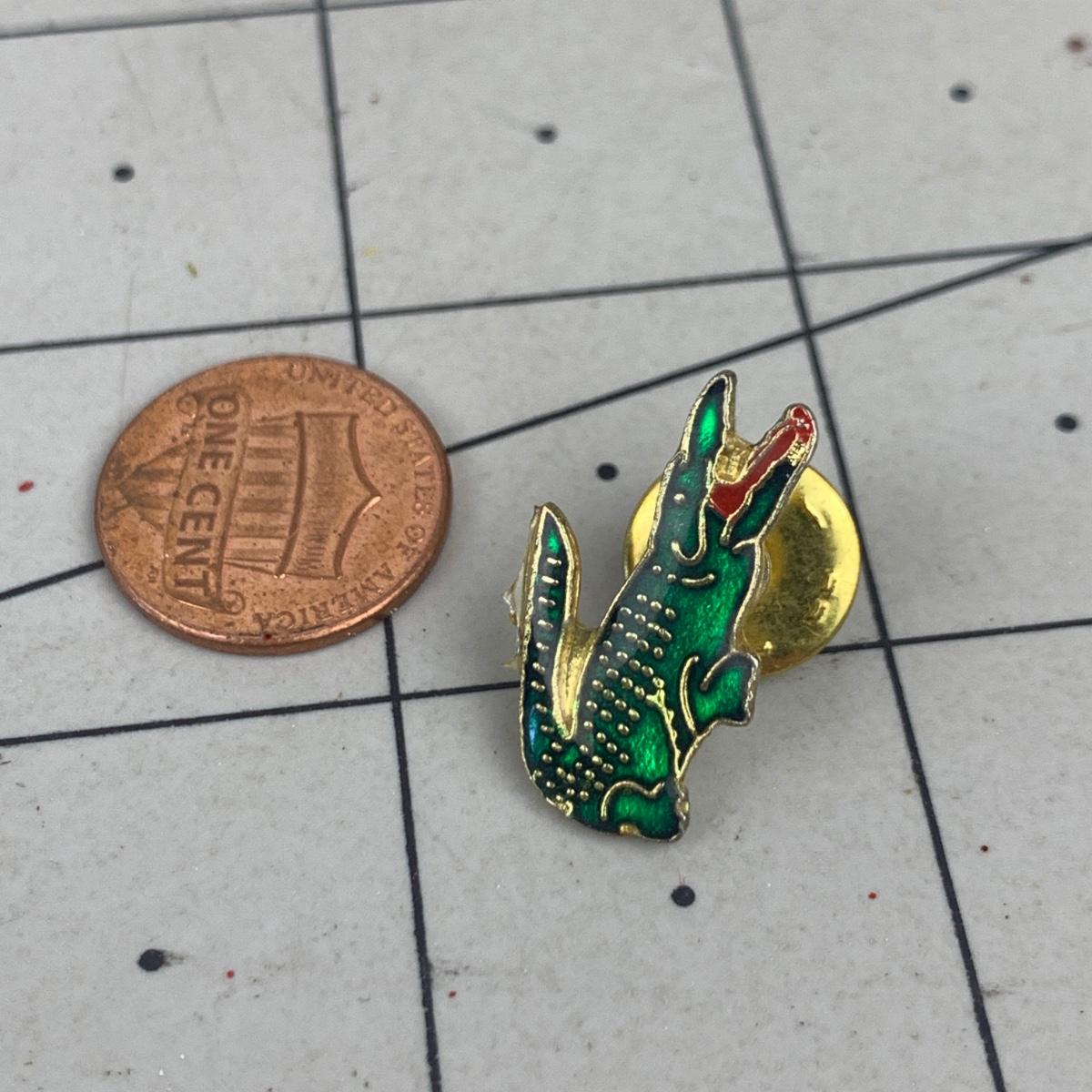 #149 Alligator Pin | EstateSales.org