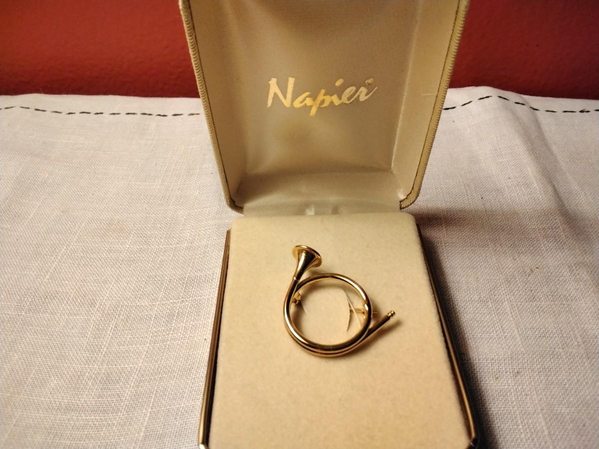 Napier Horn Brooch | EstateSales.org