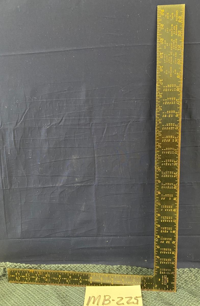 Craftsman Square | EstateSales.org