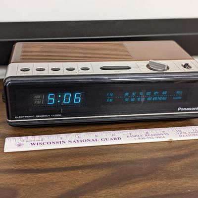 Vintage Panasonic Clock Radio | EstateSales.org