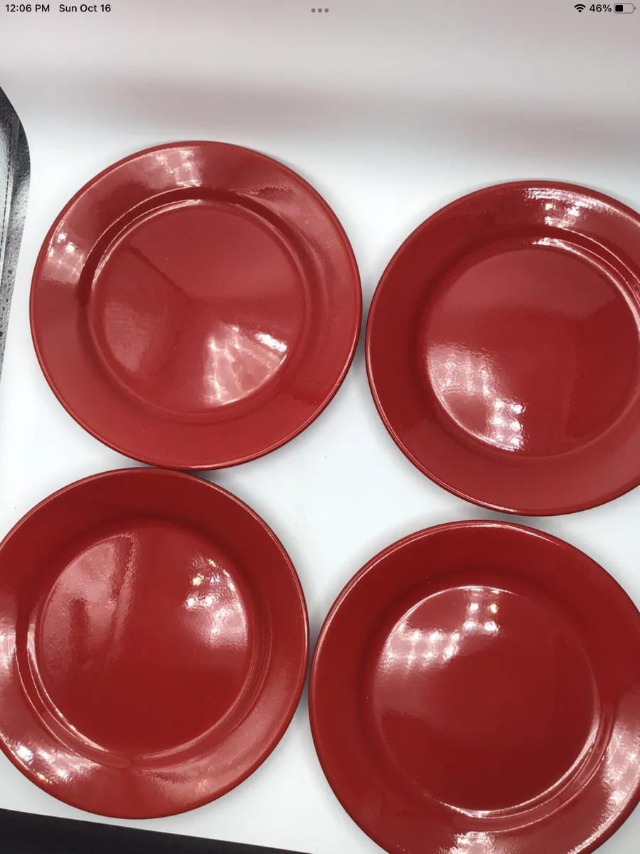 Pier 1 Red Earthenware Salad Plates | EstateSales.org