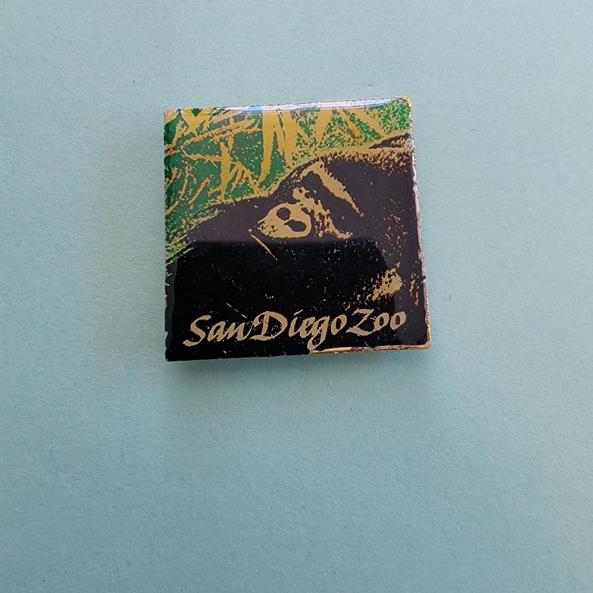 San Diego Zoo Pin | EstateSales.org