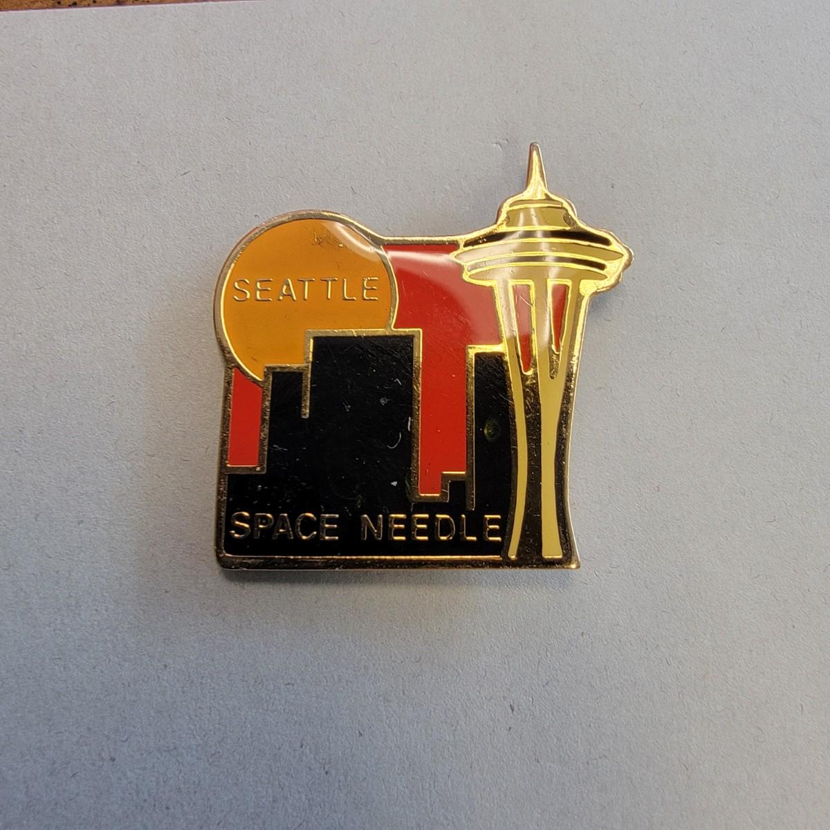 Seattle Space Needle Pin | EstateSales.org