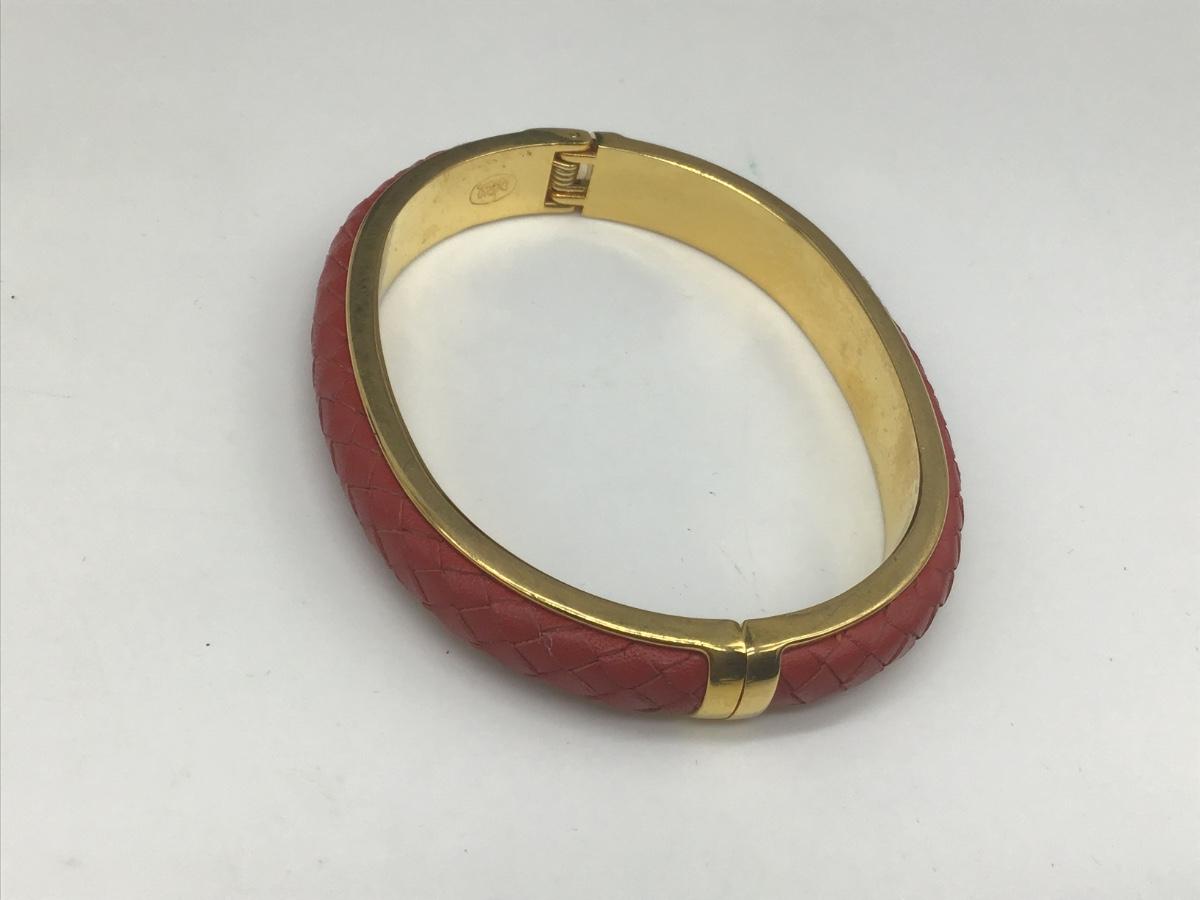 Joan Rivers leather style Hinged cuff | EstateSales.org