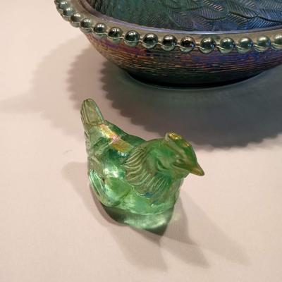 BLUE CARNIVAL GLASS HEN ON NEST AND 2 SMALL GLASS HENS | EstateSales.org