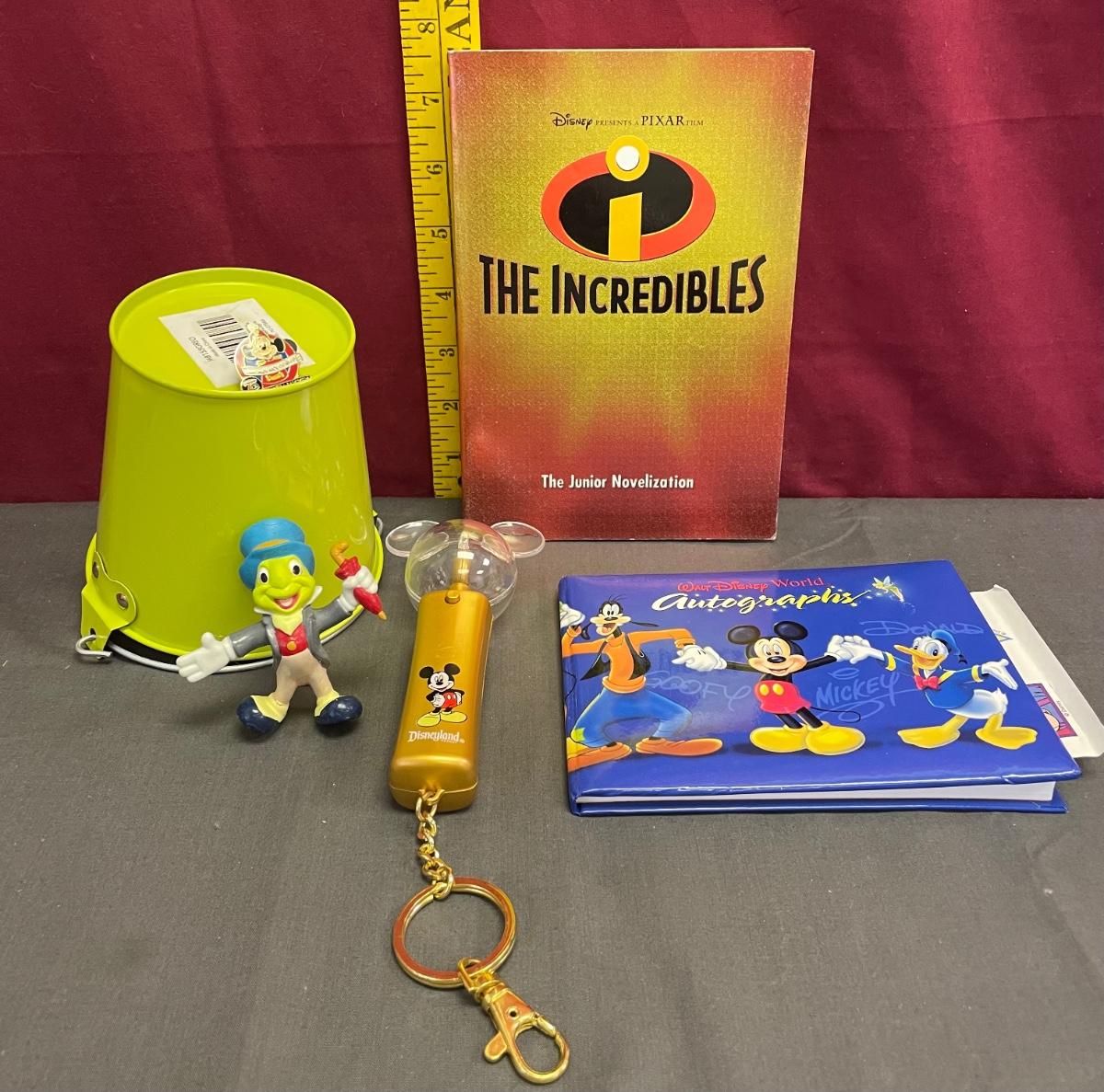 Disney collectibles | EstateSales.org