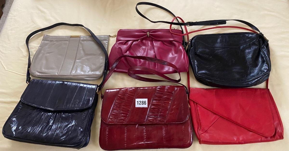 Purses | EstateSales.org