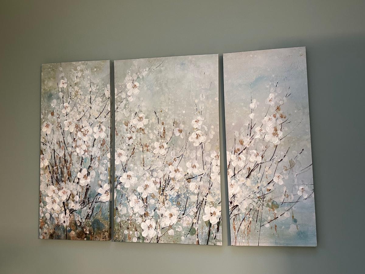 Triptych art | EstateSales.org