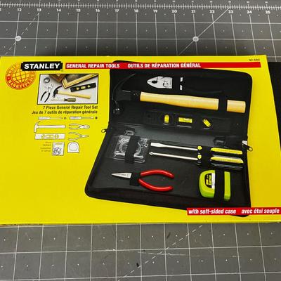 Stanley Soft Sided Tool Case | EstateSales.org