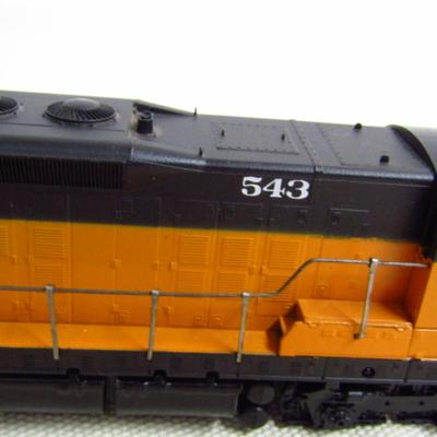Three The Milwaukee Road Model Train Engines | EstateSales.org