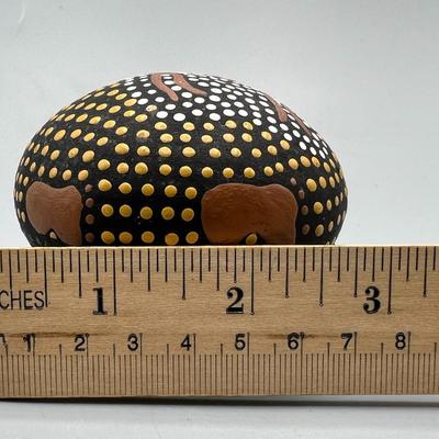 Vintage Native American Style Clam Shell Hand Painted Signed Man ...