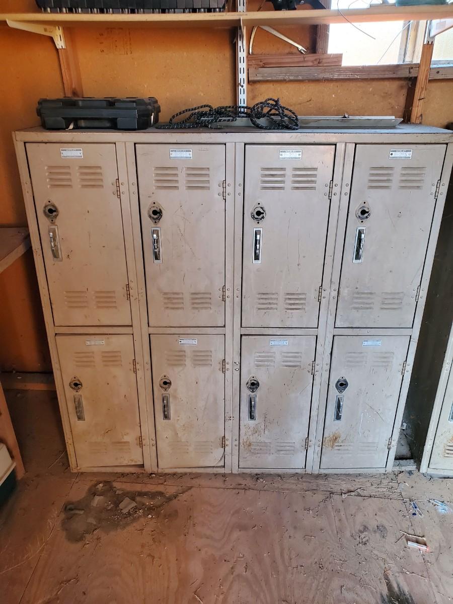School-type Lockers | EstateSales.org