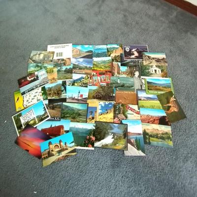 VINTAGE POSTCARDS | EstateSales.org