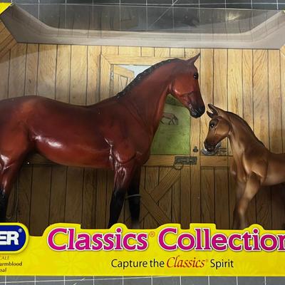 BREYER Horse No. 62033 Blood Bay Warmblood and Liver Chestnut Foal ...