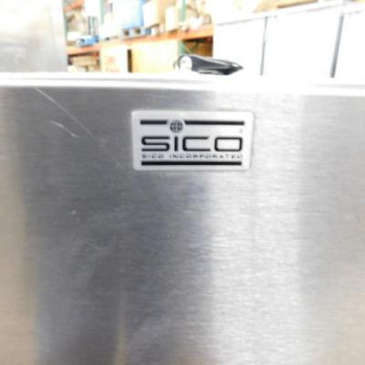 Set of 4 Sico Brand Electric Aluminum Catering or Room Service Warm Box ...