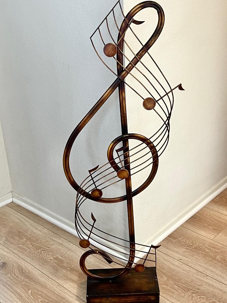 Lot 91 Metal Trebel Clef Sculpture Bronze Finish 42" Tall | EstateSales.org