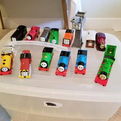 Thomas the Train Engines + Assorted Tomy Trains & Cars (TR-JS ...