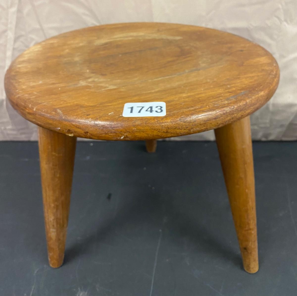 Small Stool | EstateSales.org