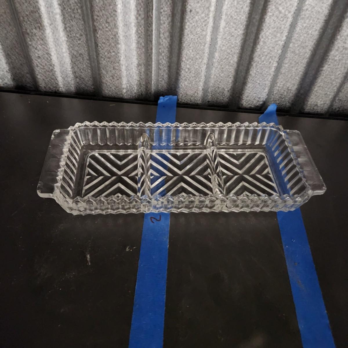 Crystal plate | EstateSales.org