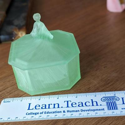 Antique Ramses Paris Uranium Green Satin Glass Powder Jar Depression ...