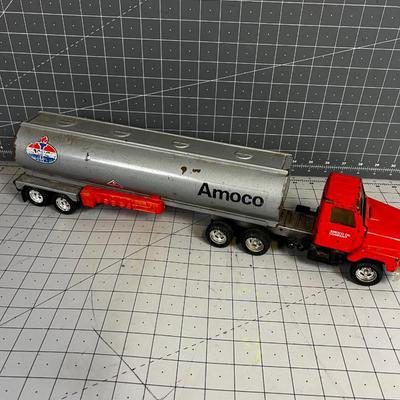 Amoco Tanker Truck by ERTL | EstateSales.org