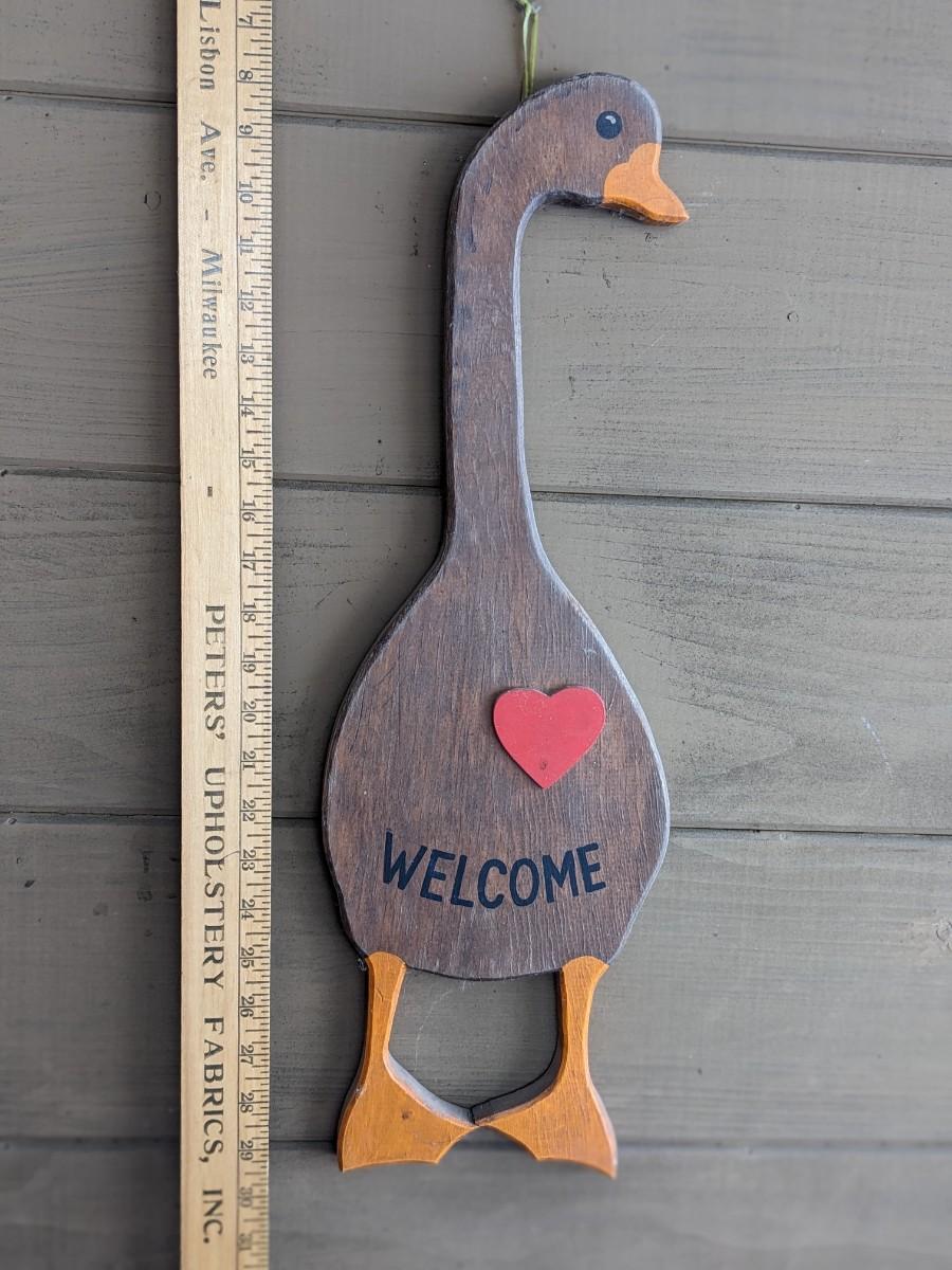 Cute Duck Welcome Sign | EstateSales.org
