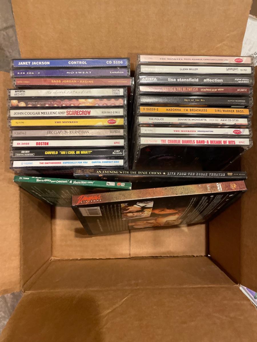 Box of CDâ€™s | EstateSales.org