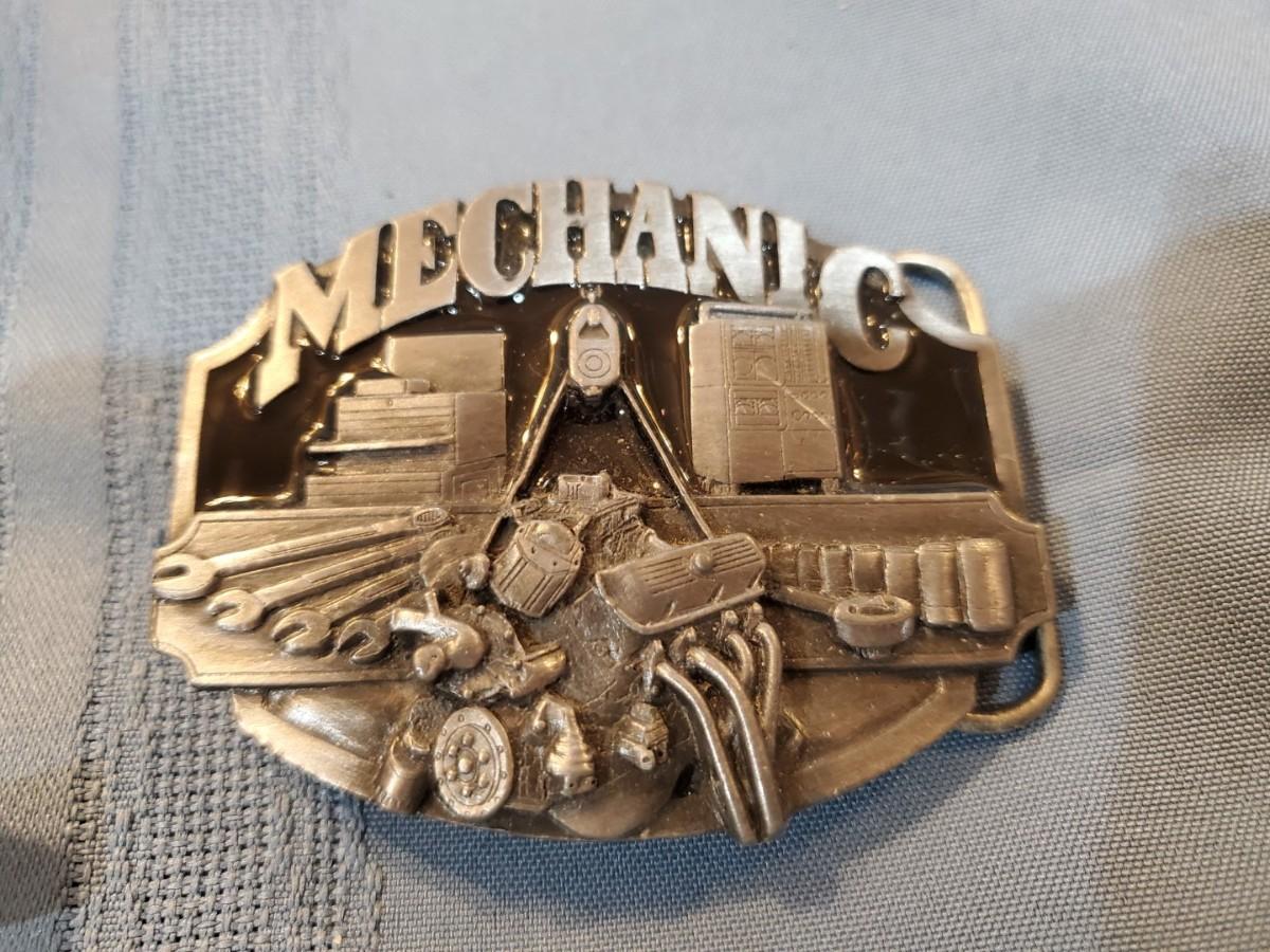 Mechanic Belt buckle | EstateSales.org