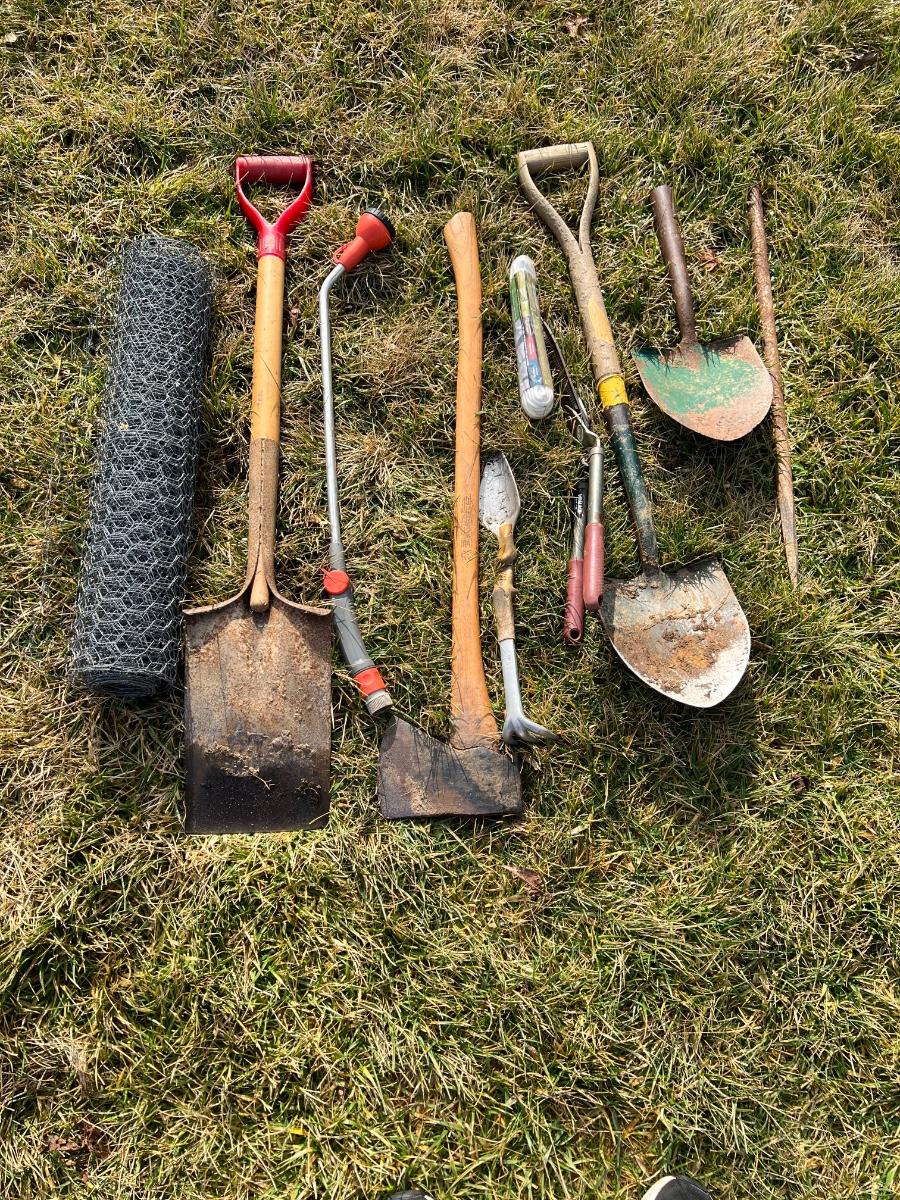 Assorted Garden Equpment Lot of 10: Chicken wire, axe, shovels, rope ...
