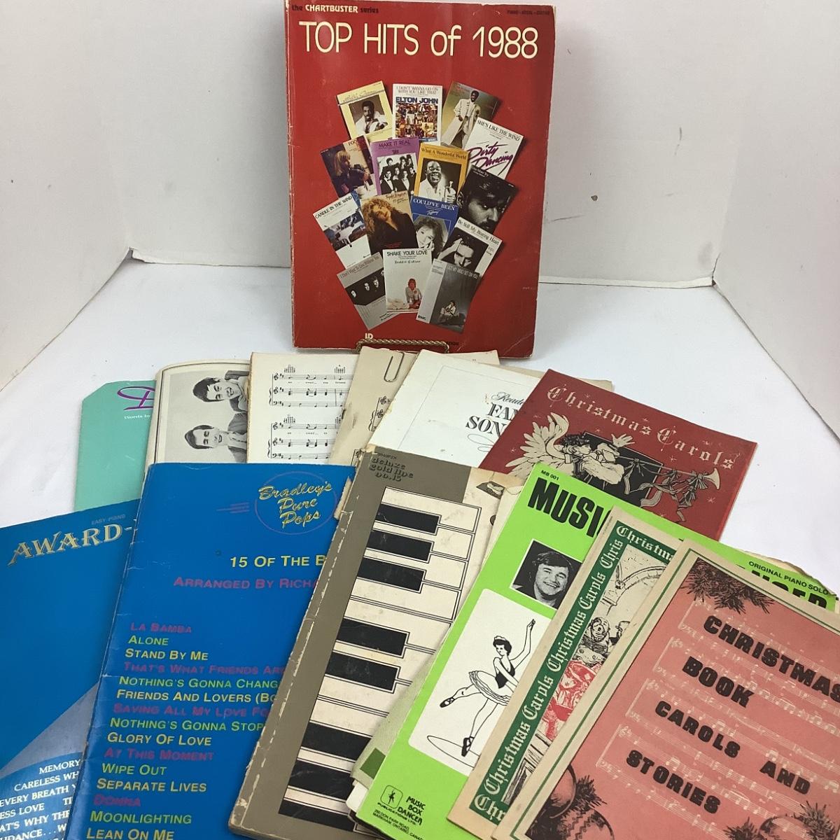 1321 Assorted Sheet Music | EstateSales.org