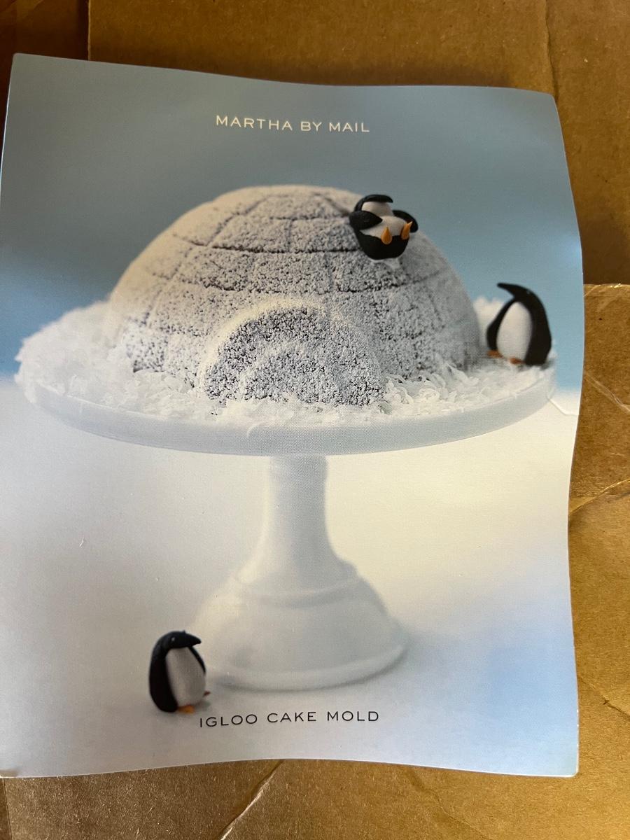 Martha Stewart Cast Aluminum Igloo Cake Mold | EstateSales.org